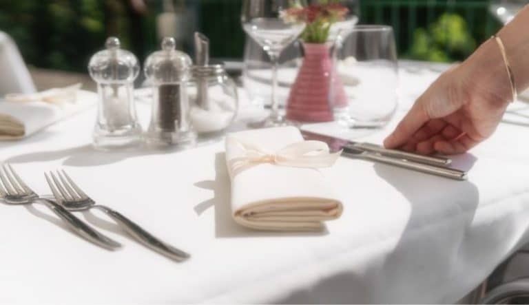 14 Things That Are About 12 Feet (ft) Long – dimensionofstuff.com